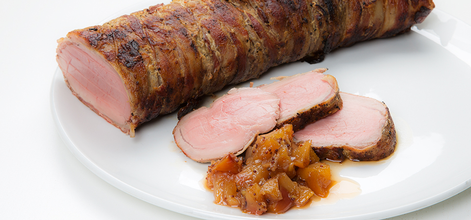 Grillet indrefilet av svin med plommekompott - Mat og Vinnett